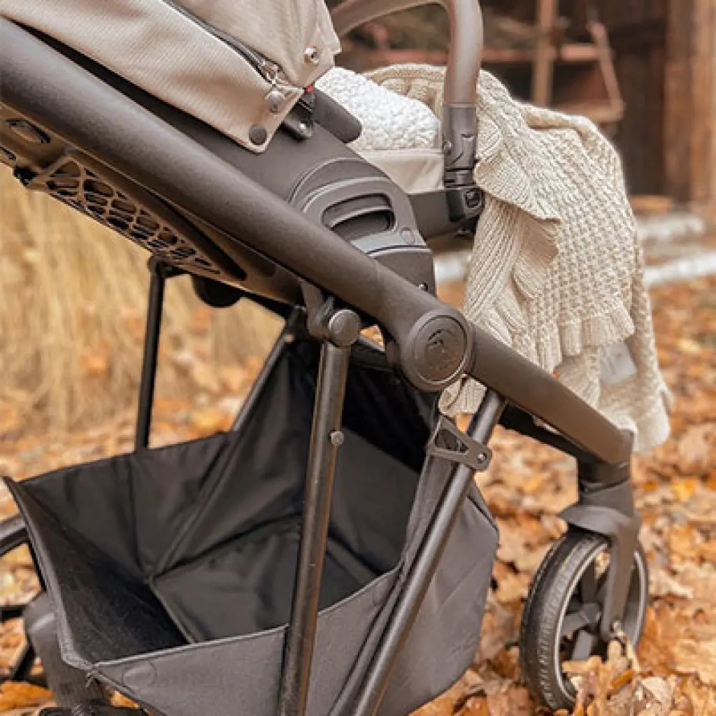 Roan Ivi Pearl Sheel Bērnu Ratiņi 2in1 | BernuVeikals.lv
